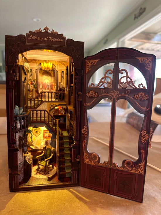 DIY Book Nook Kit – Classic Library Design with LED Lights – NookTales